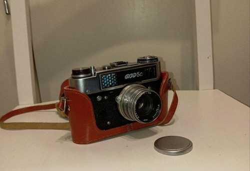 Фотоаппарат фэд-5С с объективом Юпитер-8