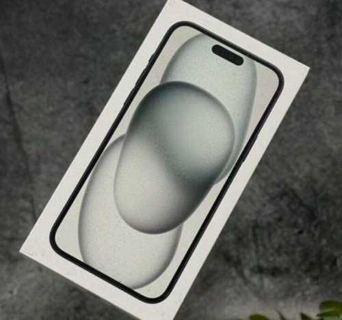 iPhone 15, 256 ГБ