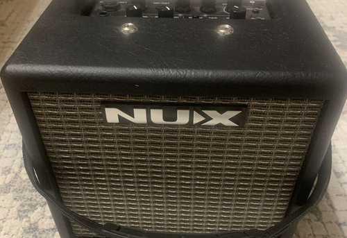 Гитарный комбик Nux Mighty 8BT