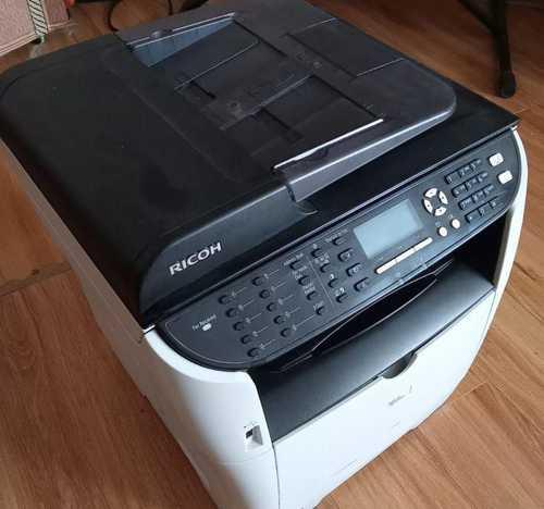 Лазерный мфу Ricoh