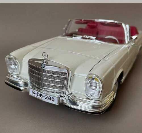 Mercedes-Benz 280SE Cabrio 1967 Maisto 1 :18
