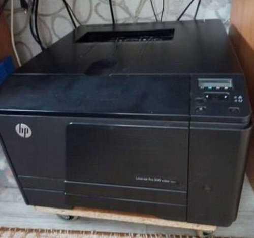 Цветной лазерный принтер hp laser jet