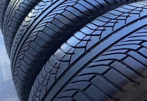 Michelin 4x4 Synchrone 215/65 R16