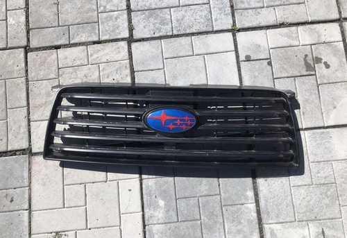 Решетка радиатора Subaru Forester SG5 рест