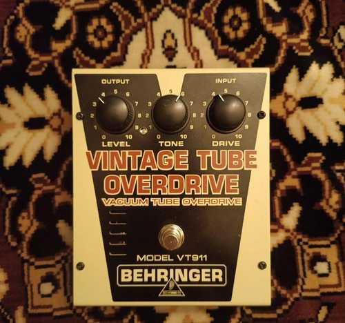 Behringer VT911 - Tube Overdrive гитарная педаль