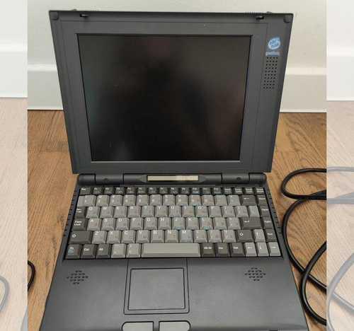 Ноутбук ретро Toshiba Rover Green751