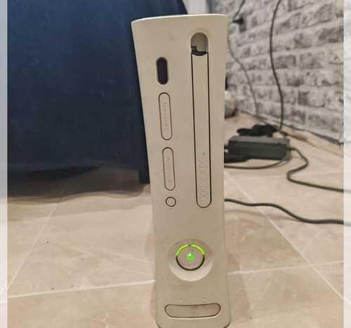 Xbox 360 прошитый freeboot