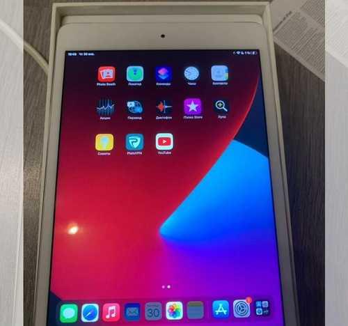 Apple iPad mini 4