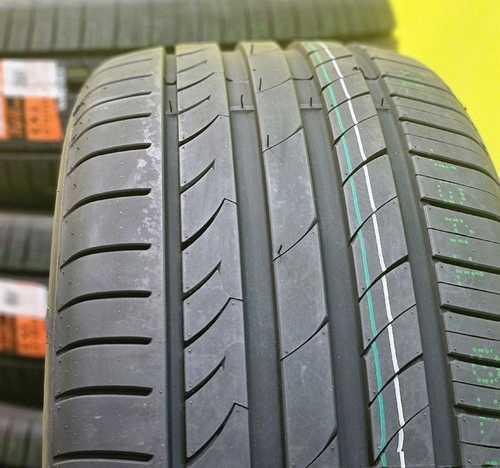 Tracmax X-Privilo TX3 235/45 R17 122T