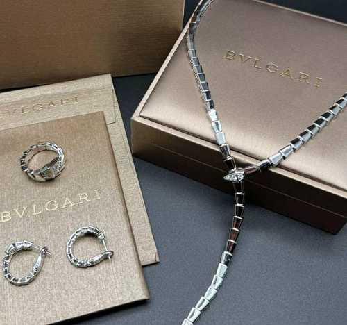 Bvlgari serpenti колье