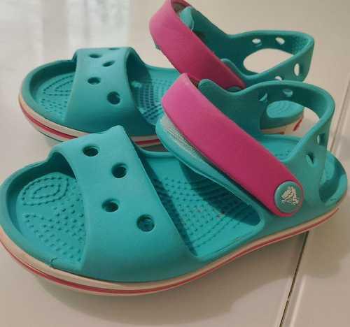 Сандали crocs
