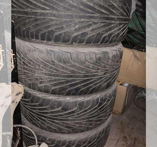 Triangle EffeXSport TH202 225/50 R17