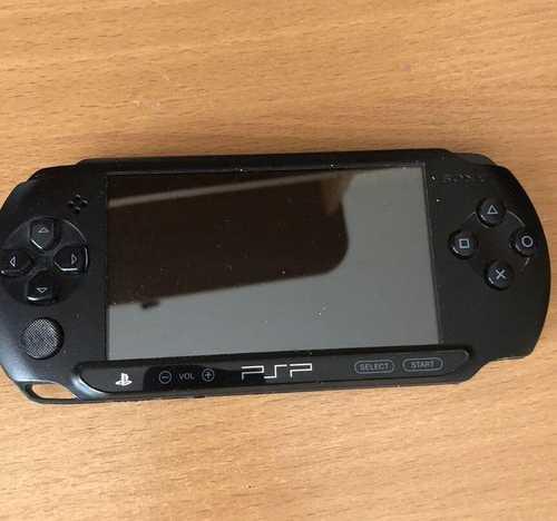 Sony psp e 1008