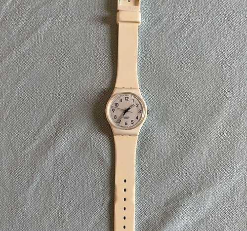 Часы Swatch gw1510