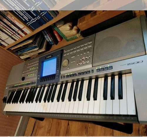 Синтезатор Yamaha PSR-1500