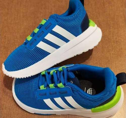 Кроссовки adidas детские