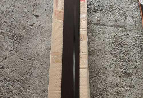 Плинтус напольный полиуретановый decomaster