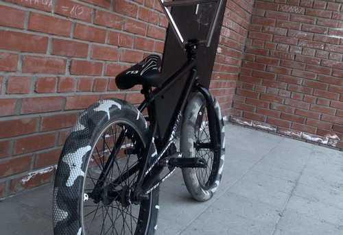 BMX 713 black