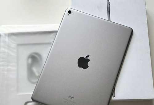 Новый iPad Pro 9.7'' 32GB Space Gray, в пленках