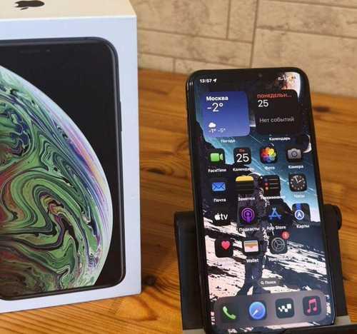 iPhone Xs Max, 64 ГБ