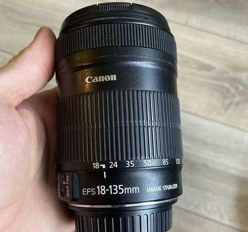 Объектив Canon efs 18 135 is