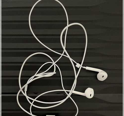 Наушники apple earpods lightning