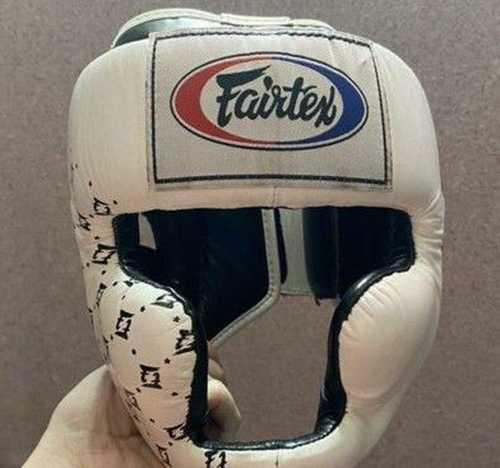 Боксерский шлем fairtex