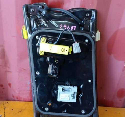 Стеклоподъемник лев.перед. Land Rover/ Freelander 2/ L359/ к.т.№LR006359