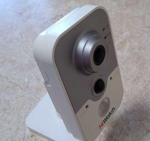 Ip камера DS-I114W