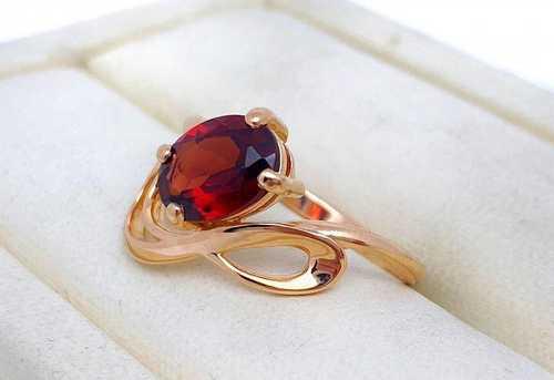 Золотое кольцо с камнем 585пр. размер: 16,3
