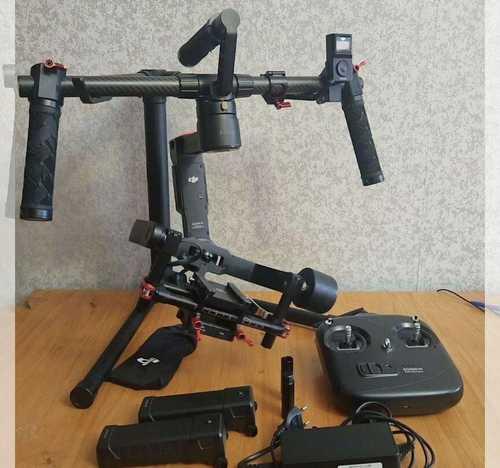 DJI Ronin M + Thumb Controller+Tilt Bar Extension