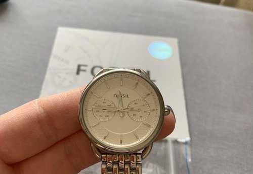 Часы кварцевые fossil
