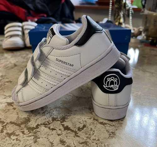 Кроссовки детские adidas superstar