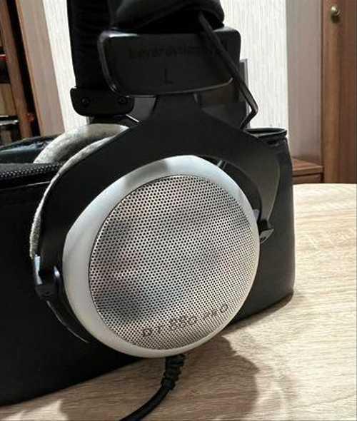 Наушники Beyerdynamic DT 880 Pro 250 ohm