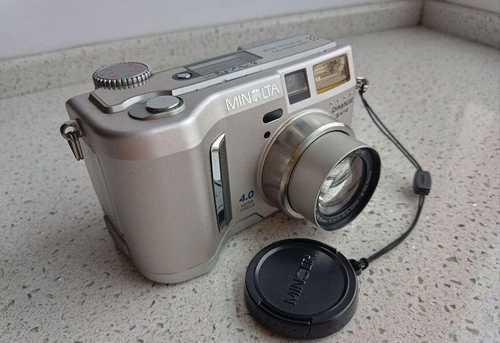 Компактный фотоаппарат Minolta S414