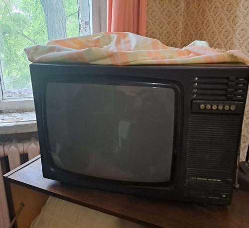 Телевизор ламповый СССР