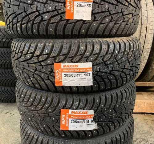 Maxxis Premitra Ice Nord NP5 205/65 R15 99T