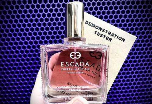 Escada cherry in the air