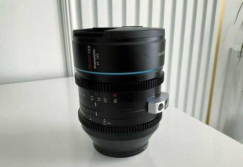 Sirui anamorphic 35mm T2.9 full frame sony e-mount