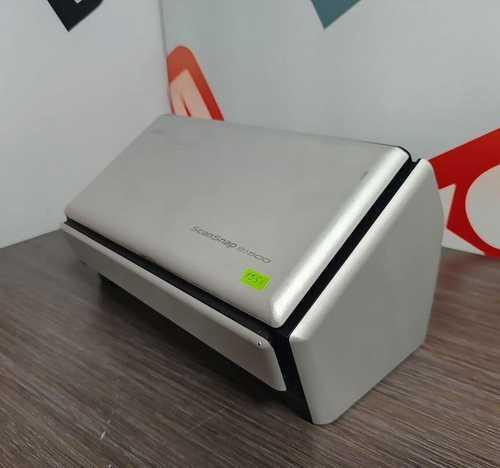 Цветной сканер Fujitsu ScanSnap S1500