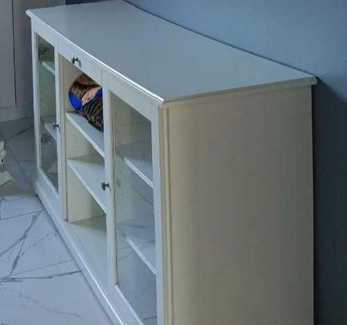 IKEA liatorp витрина сервант