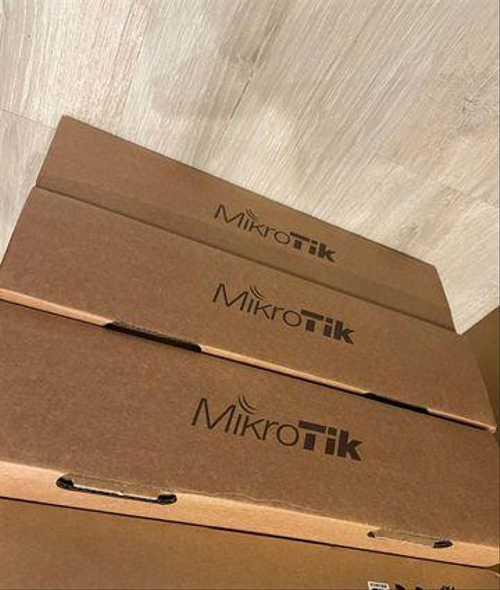 Mikrotik CRS354-48G-4S+2Q+RM