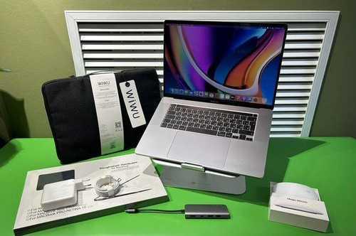 LUX рст MacBook Pro 16 i7 16GB 512GB RP 5300M 4GB