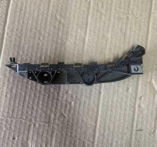 Кронштейн переднего бампера honda civic 4D 08-12г