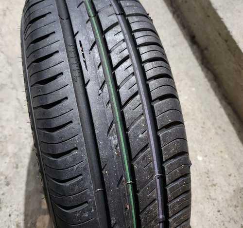 Viatti Strada Asimmetrico V-130 185/65 R15 88H