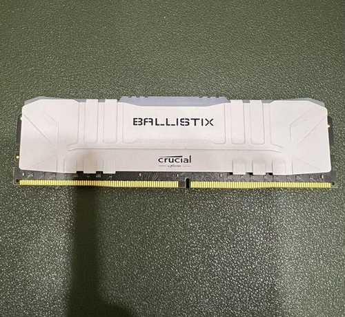 Crucial Ballistix RGB DDR4 - 16гб 3200