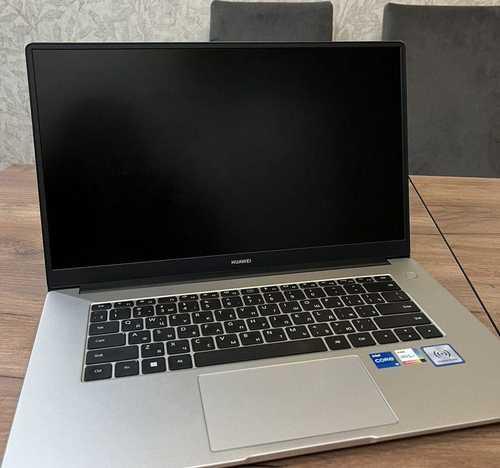 Huawei matebook d15 i5