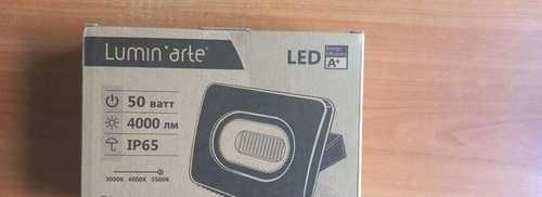 Светодиодный прожектор LED