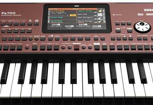 Korg PA700 синтезатор профессиональный