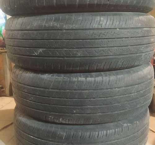 Dunlop Grandtrek ST30 225/65 R17